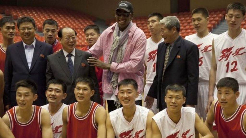 Dennis Rodman coaches N Korea basketball team - BBC News