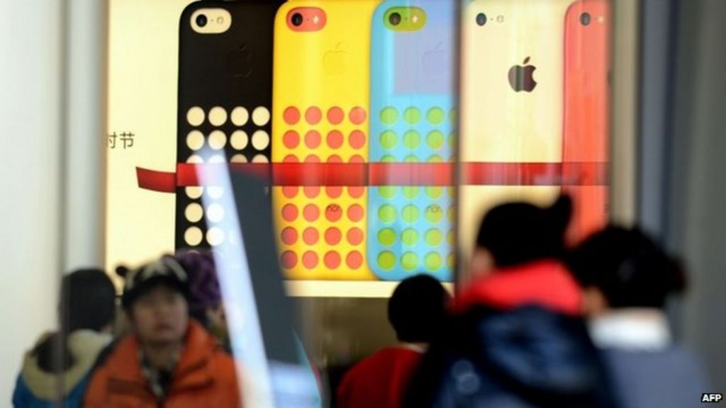 Apple signs iPhone deal with China Mobile - BBC News