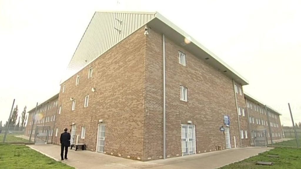 HMP Lindholme death: Prisoner died from stab wound - BBC News