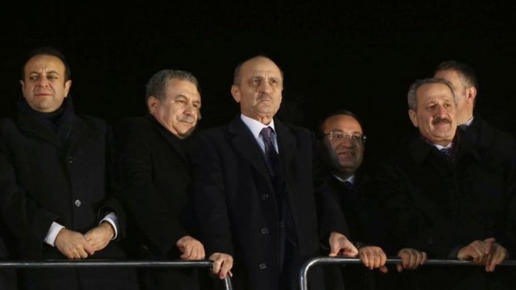 Turkey ministers Caglayan, Guler and Bayraktar resign amid scandal ...