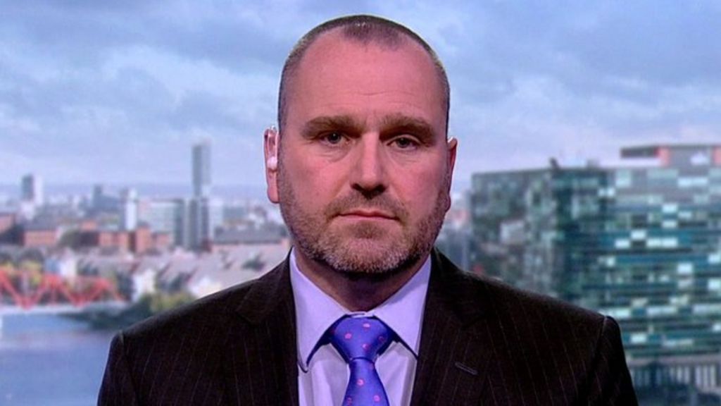 Environment Agency warns about driving through flood water - BBC News