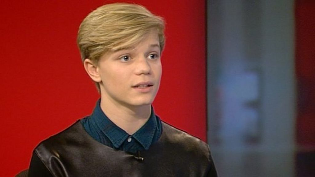 Britain's Got Talent singer Ronan Parke's bullying ordeal - BBC News