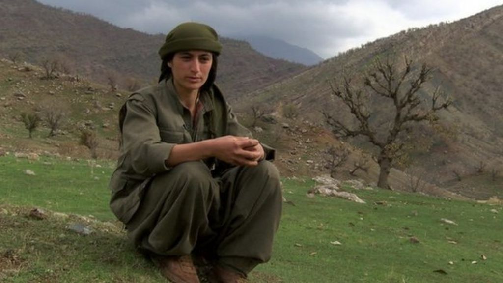 Who are the female fighters of the PKK? - BBC News