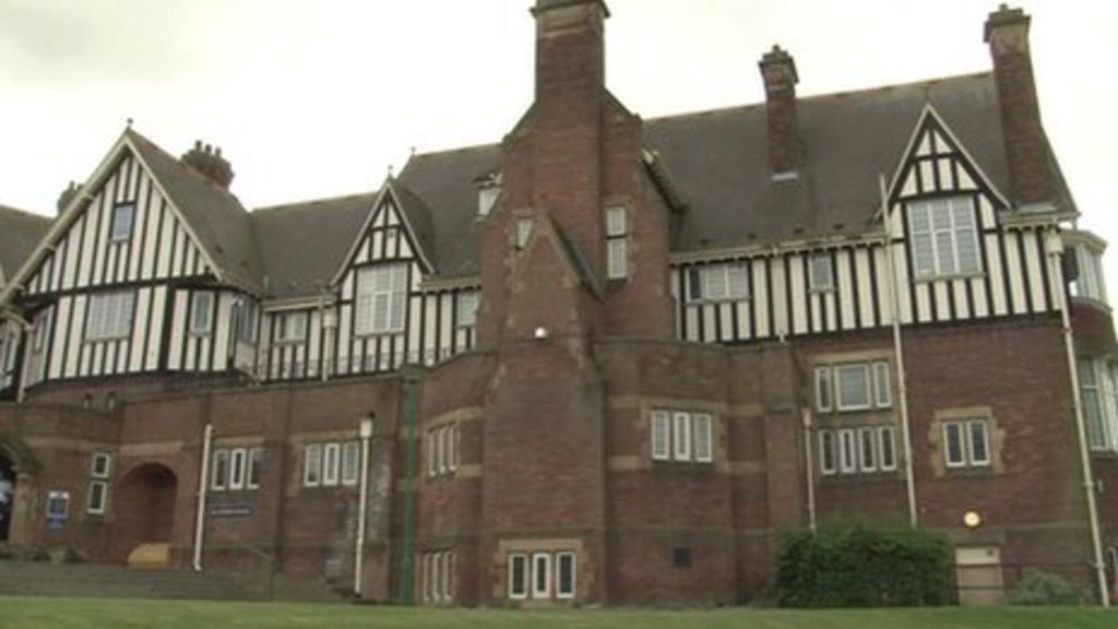 Askham Grange prison closure decision 'baffling' - BBC News