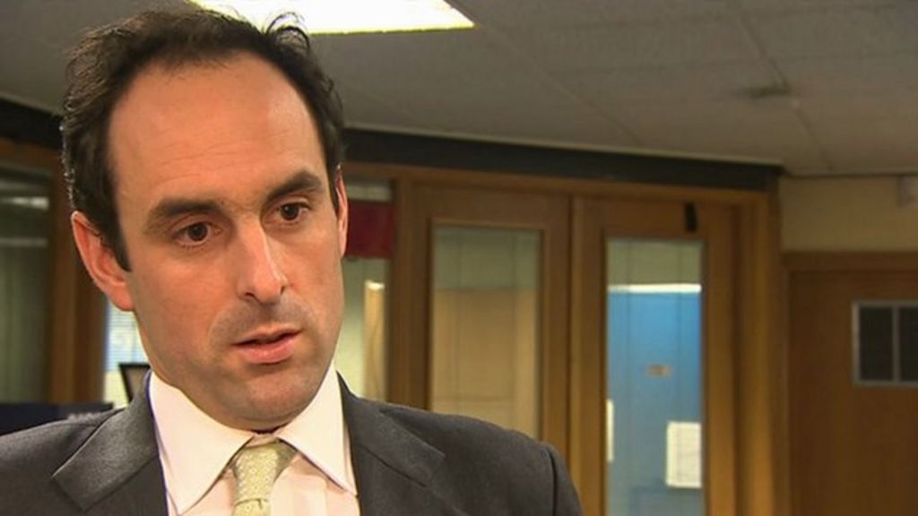 Commissioner Christopher Salmon on Dyfed-Powys Police changes - BBC News