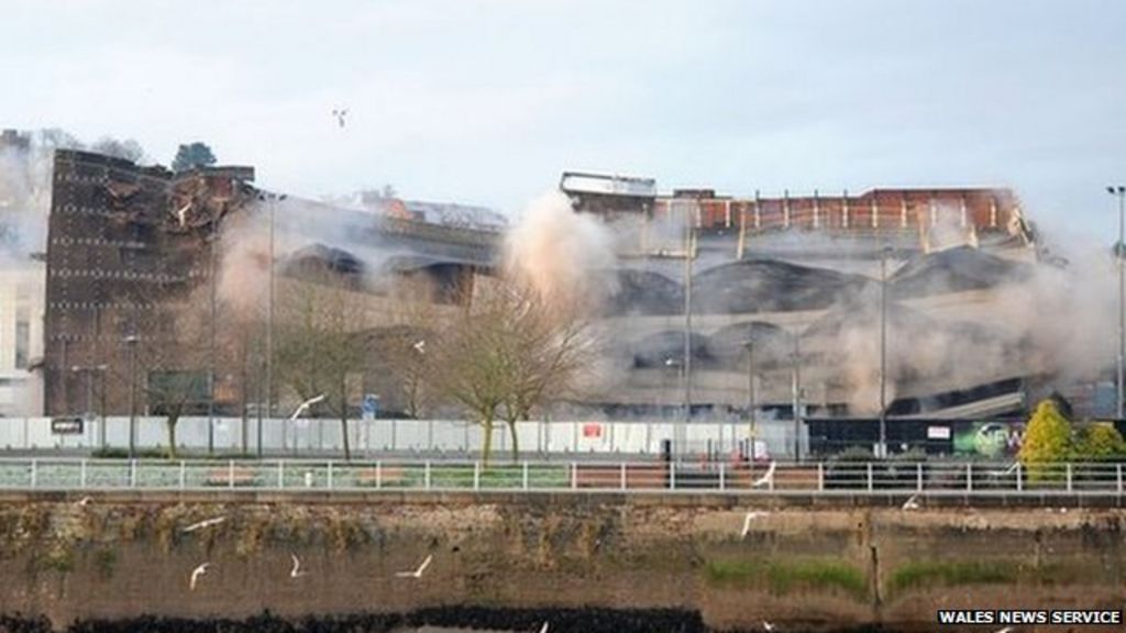 Newport car park blown up in planned demolition - BBC News