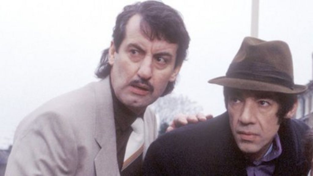 Roger Lloyd Pack will be 'sorely missed' - Boycie actor - BBC News