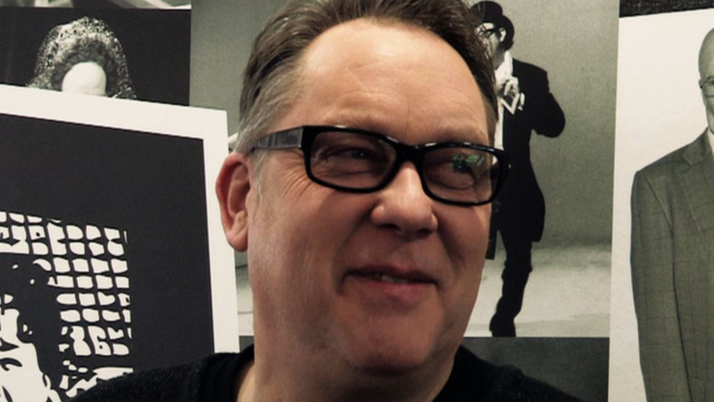 Football Focus: Vic Reeves gives his Premier League predictions - BBC Sport