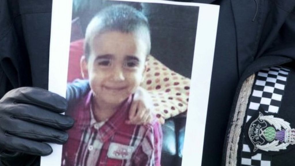 Mikaeel Kular search: Police find boy's body in Fife - BBC News