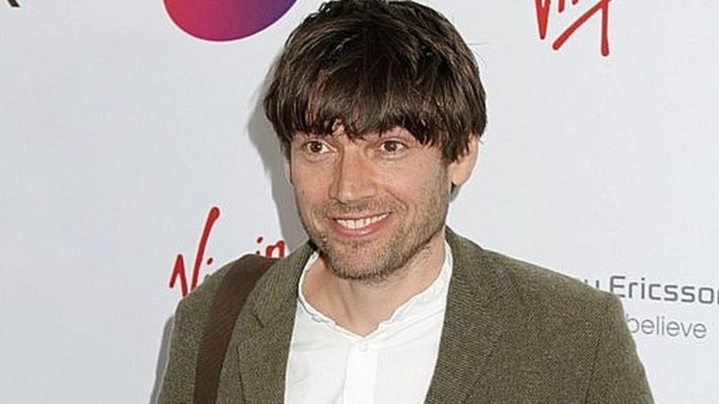 Alex James on the 'Blur' effect - BBC News