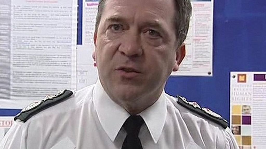 Contenders for PSNI chief constable role - BBC News