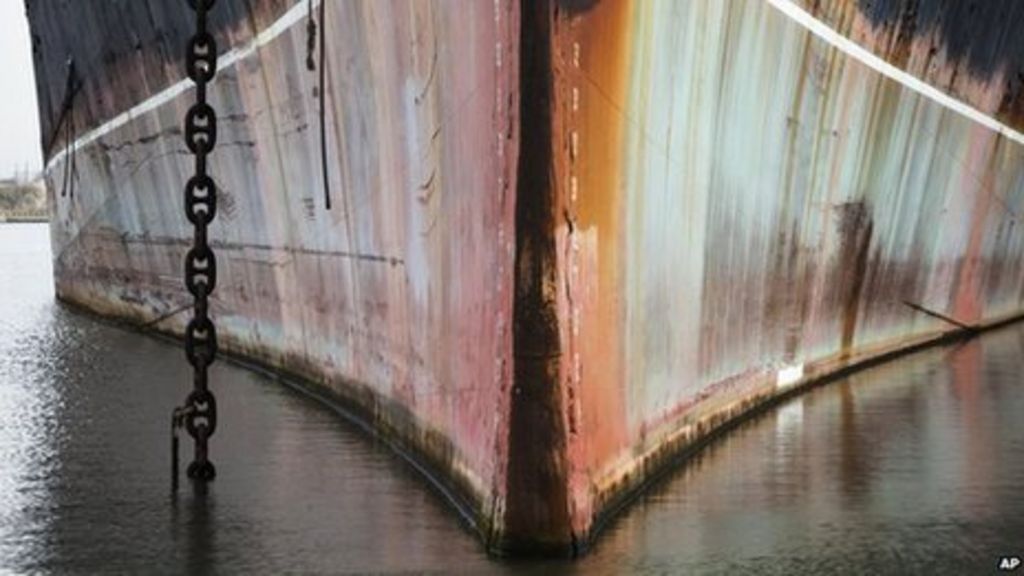 Atlantic ghost ship has probably sunk, says analyst - BBC News