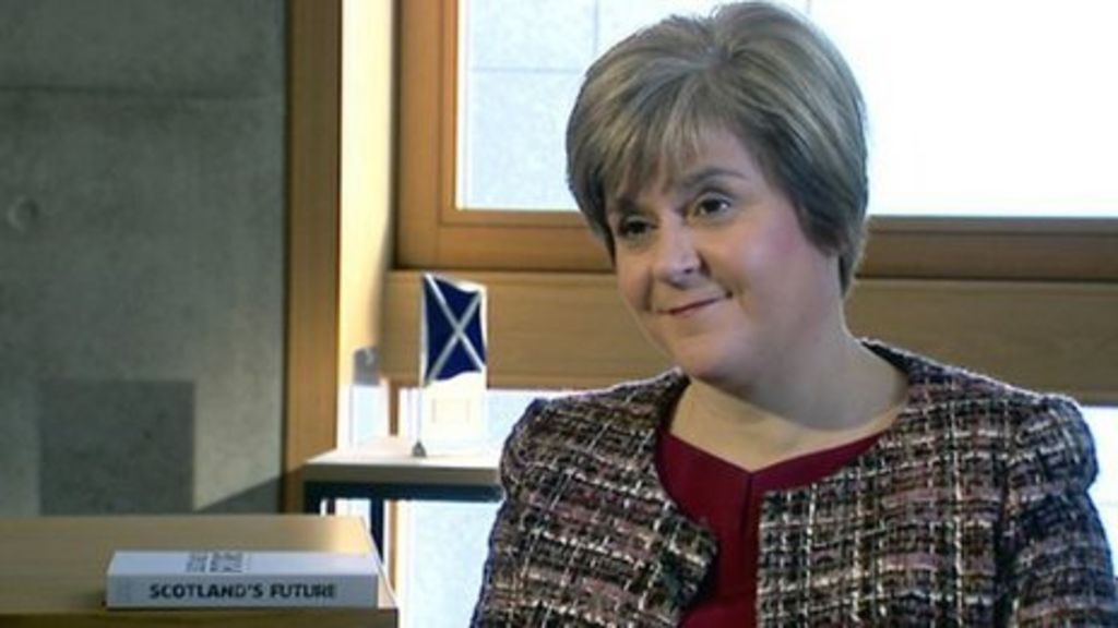 Sturgeon: Cameron 'should not confuse politics and sport' - BBC News