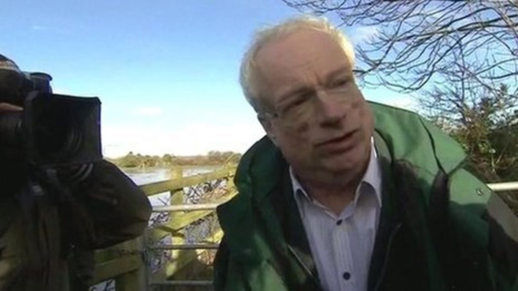 Lord Smith: Environment Agency 'bound by Treasury rules' - BBC News