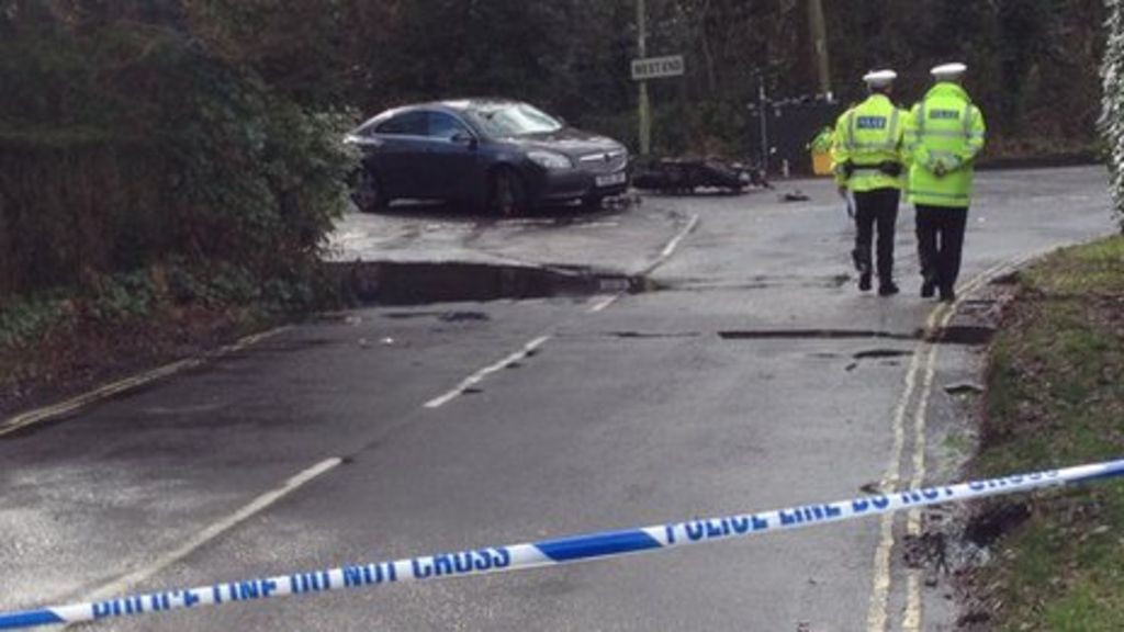 Eastleigh crash: Motorcyclist dies in collision with car - BBC News