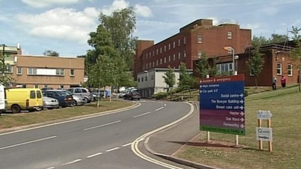 Council plans 400 new Torbay Hospital parking spaces - BBC News