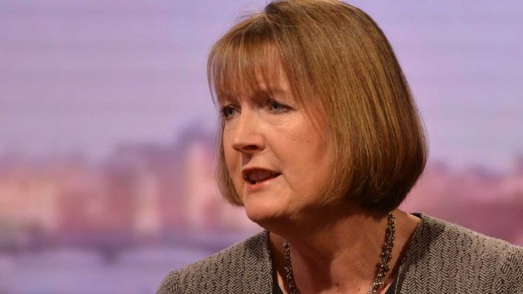 Harriet Harman condemns paper's 'smear campaign' - BBC News