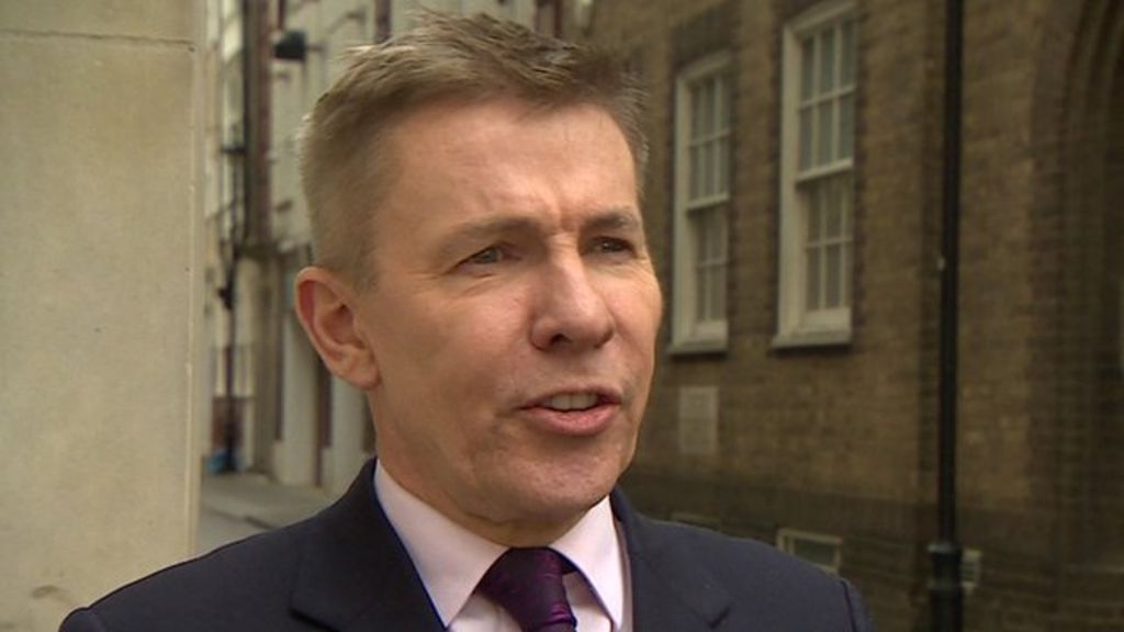 Daily Mail insists Harriet Harman campaign is not a vendetta - BBC News