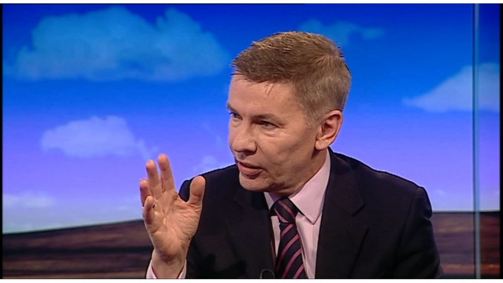 Daily Mail's Andrew Pierce on Harriet Harman coverage - BBC News