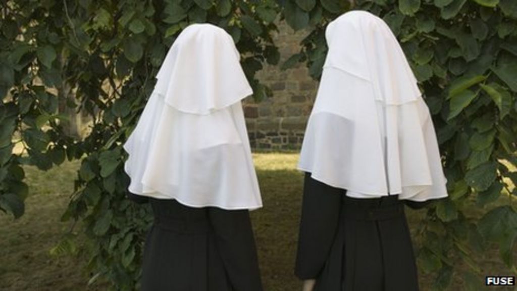 US trainee nun pleads guilty to smothering her baby - BBC News