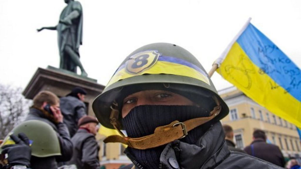 Ukraine revolution brings peril to envoys abroad - BBC News