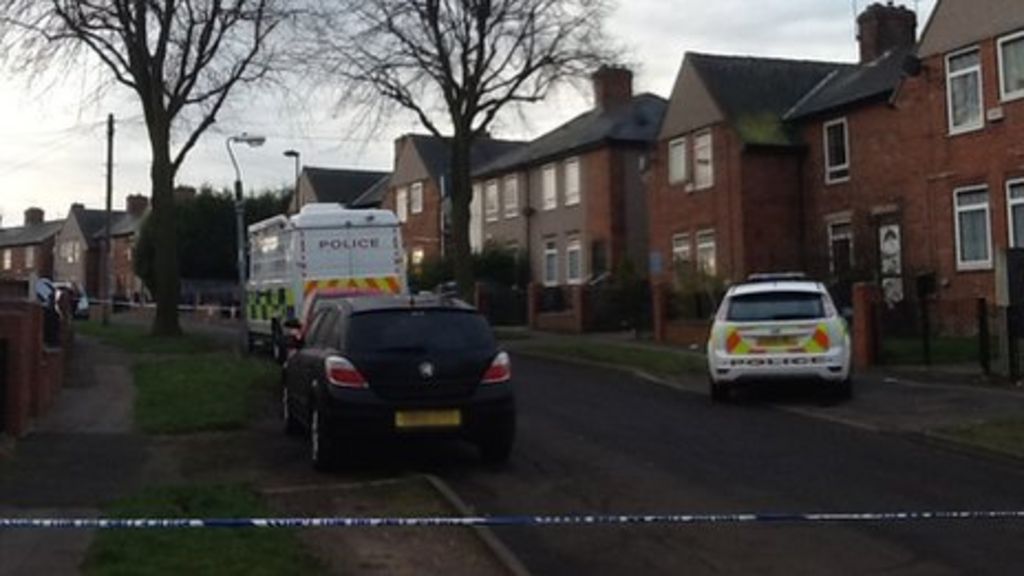 Fifth arrest after woman found dead in Firth Park, Sheffield - BBC News