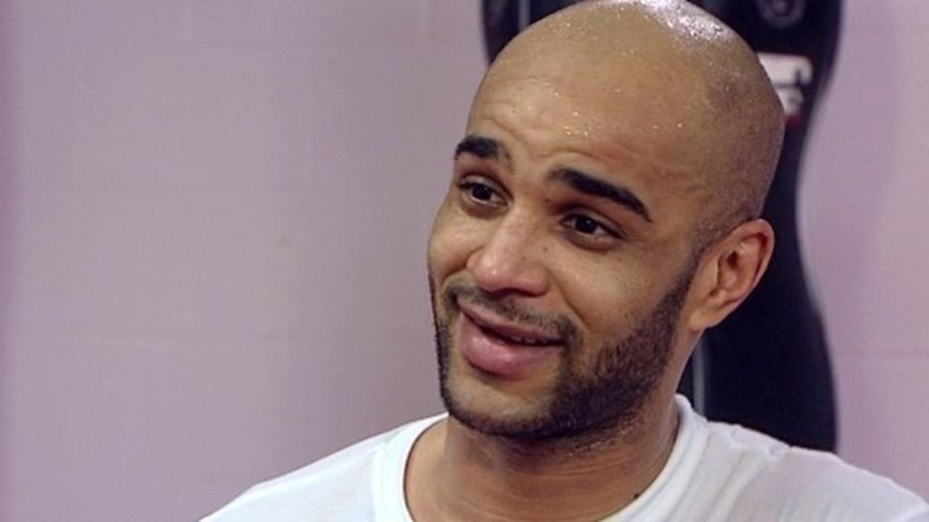 Leon McKenzie talks depression and boxing - BBC Sport