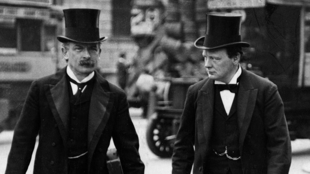 Winston Churchill's Tonypandy riots memo up for auction - BBC News