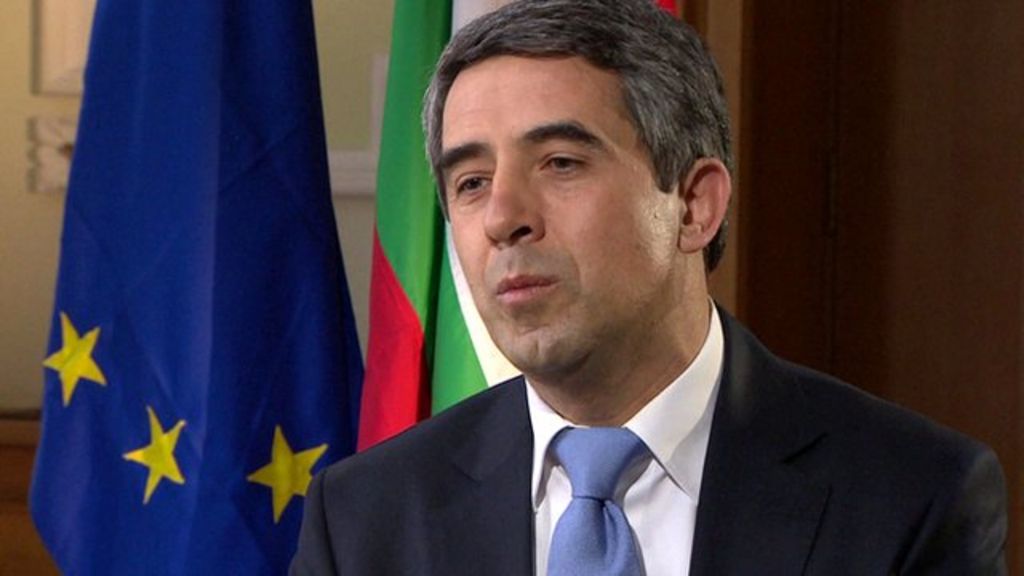 President of Bulgaria: EU 'needs to act' against Russia - BBC News