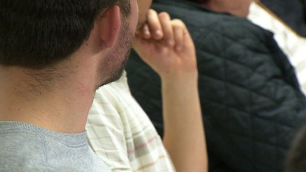 Criminals go on victim awareness course in pilot scheme - BBC News