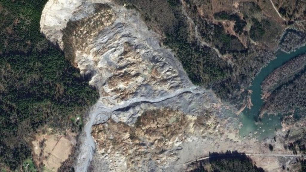 Oso mudslide: Washington state disaster site yields more dead - BBC News