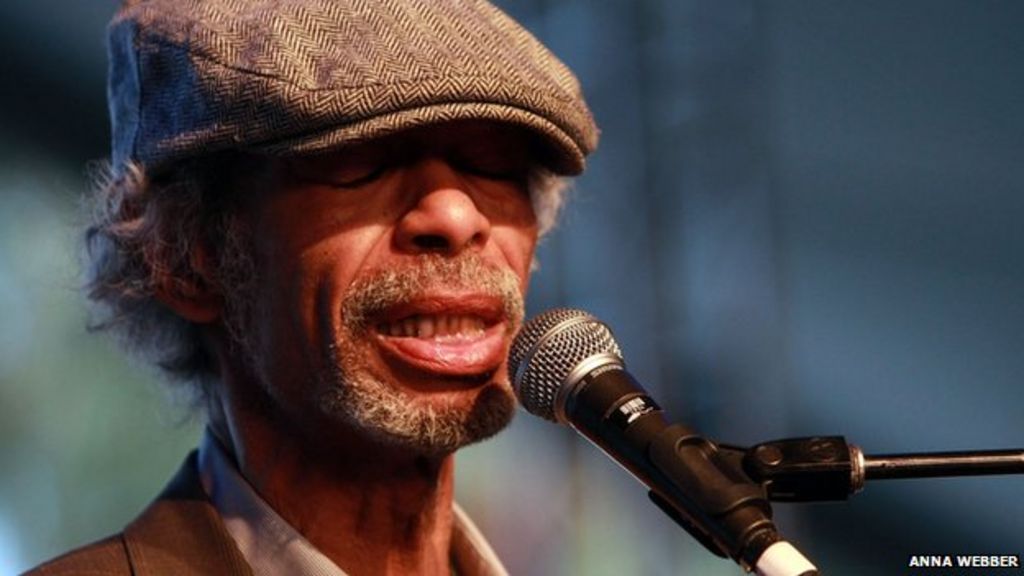 Gil Scott-Heron: Unreleased recordings to get limited release - BBC News