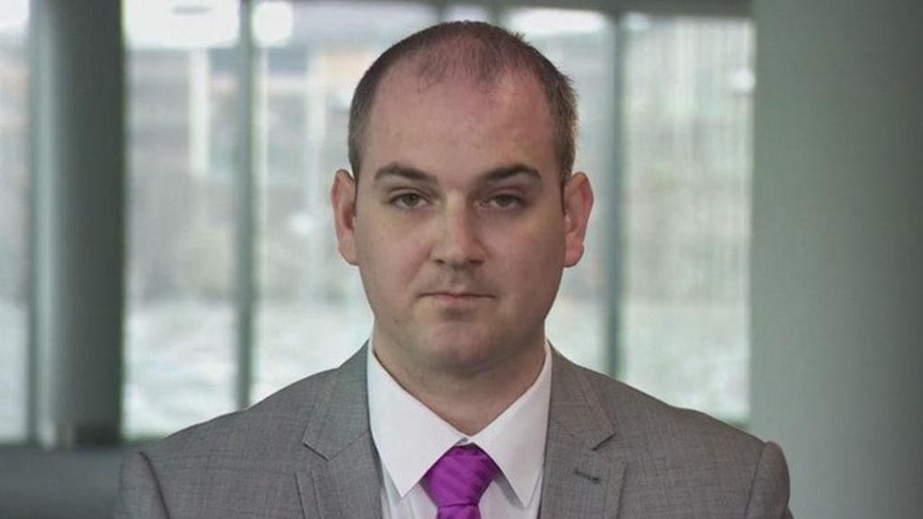 Hillsborough inquest: Tribute to Arthur Horrocks - BBC News