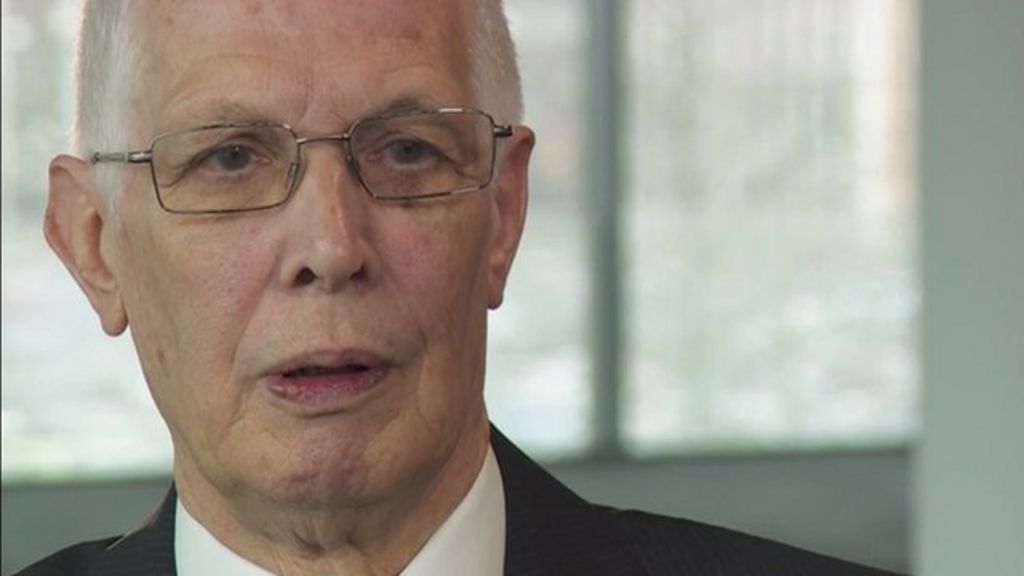 Hillsborough inquest: Tribute to Ian Whelan - BBC News