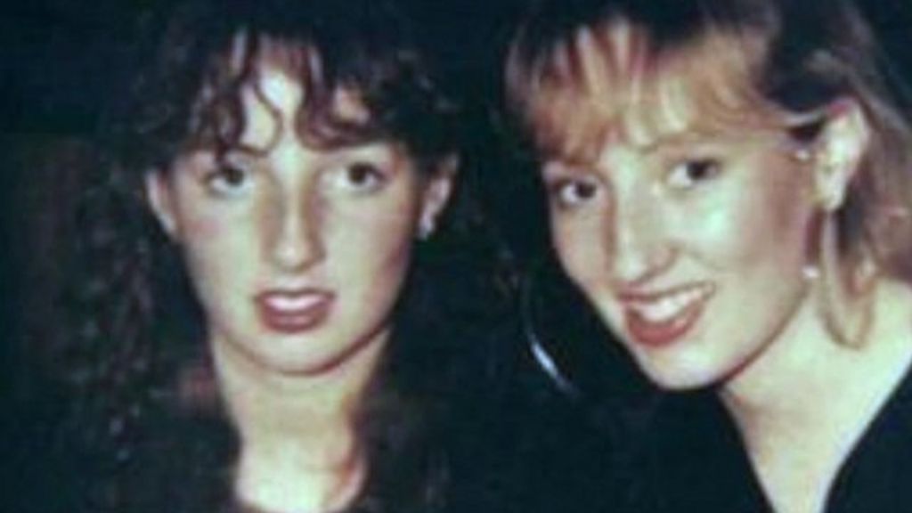 Parents Trevor and Jenni Hicks tell of Hillsborough loss - BBC News