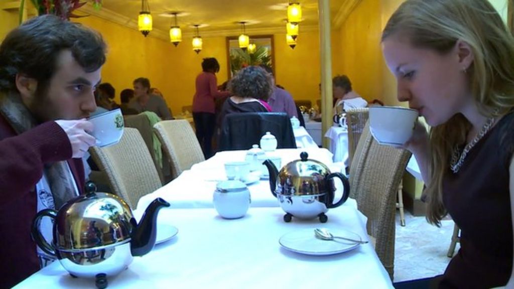 Why France is rediscovering a passion for tea - BBC News