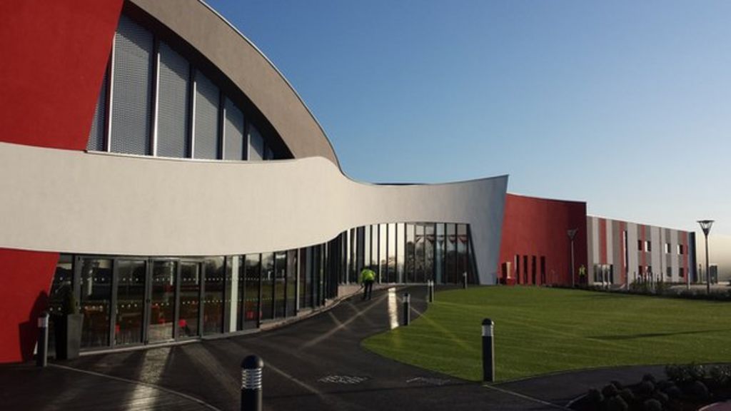 Haynes Motor Museum re-opens in Sparkford after revamp - BBC News