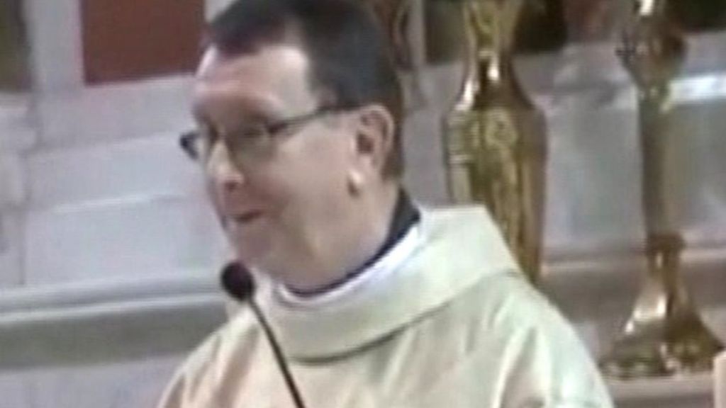 Singing priest shocked at Hallelujah success - BBC News