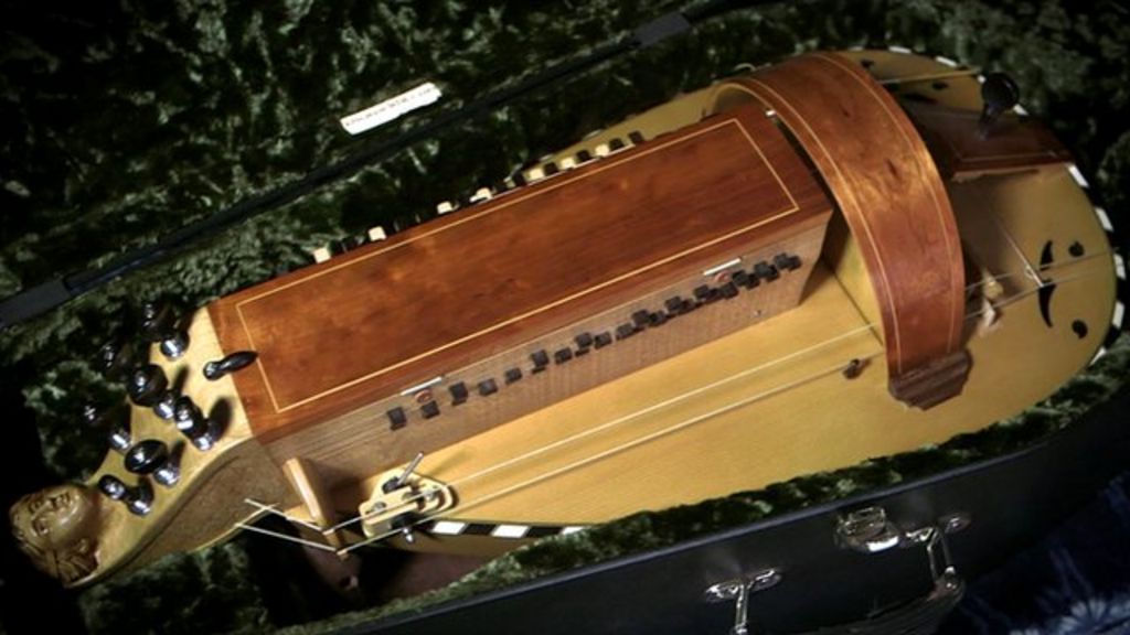 A different tune: Making music with strange and ancient instruments ...