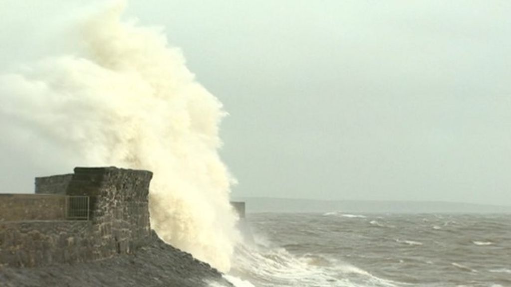 Further storm defence improvements needed, says report - BBC News