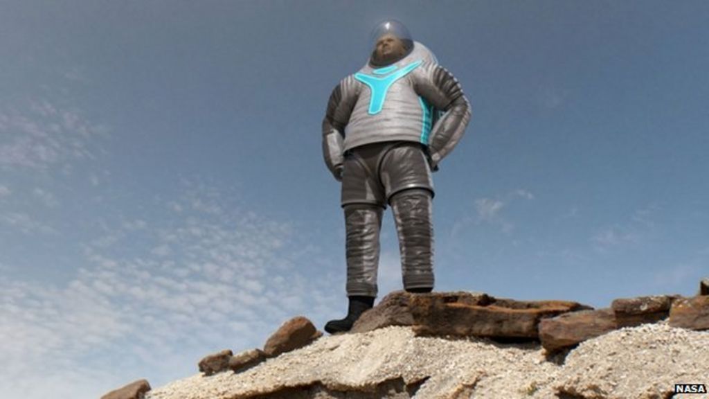 Nasa shows off prototype spacesuit for journey to Mars - BBC News
