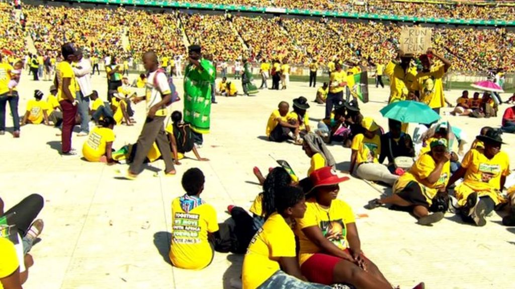 South Africa elections: 100,000 attend ANC rally - BBC News