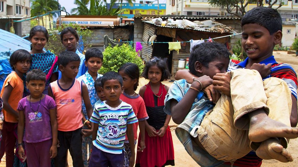 #BBCtrending: The 'electronic fix' for India's filth and corruption ...