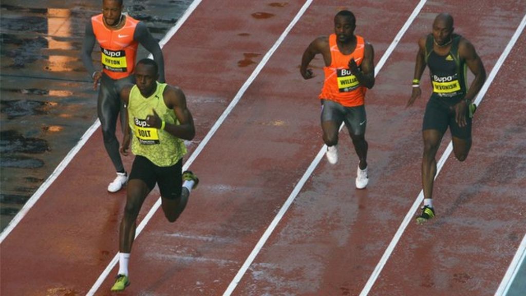 Archive: Usain Bolt runs the fastest ever 150m in Manchester - BBC Sport