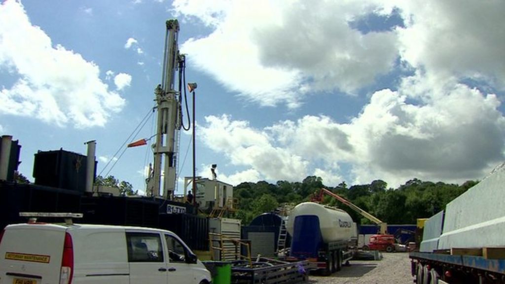 'Billions of barrels' of Shale oil in Southern England - BBC News