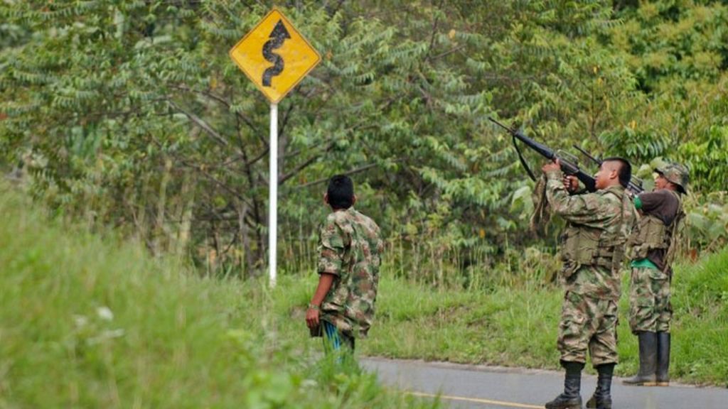 Colombian Farc rebels 'dream of effective peace' - BBC News