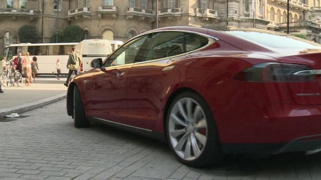 Tesla boss Elon Musk hints at technology giveaway - BBC News Tesla boss Elon Musk hints at technology giveaway - BBC News