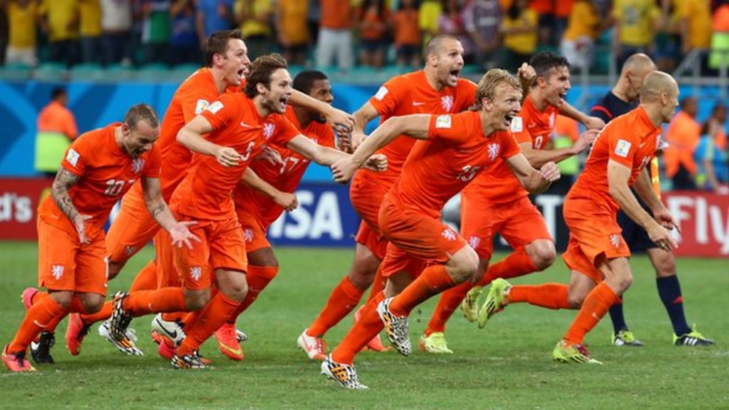 Netherlands win dramatic World Cup shoot out - BBC Newsround