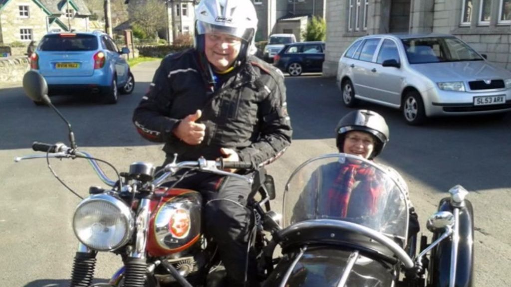 Dave Bickers: Tributes to motocross star turned James Bond stuntman ...