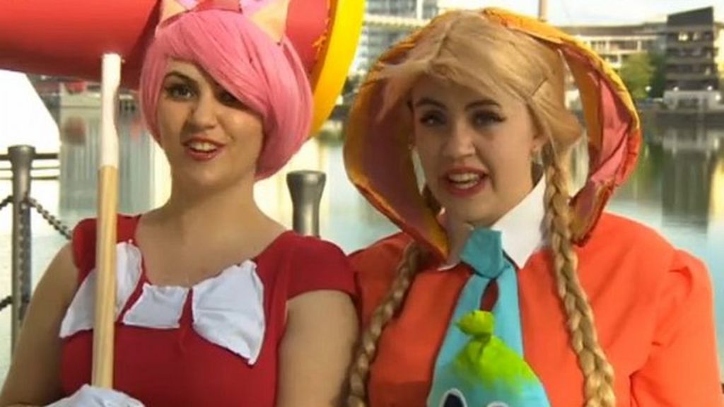 Japanese 'Cosplay' craze becoming popular in London - BBC News